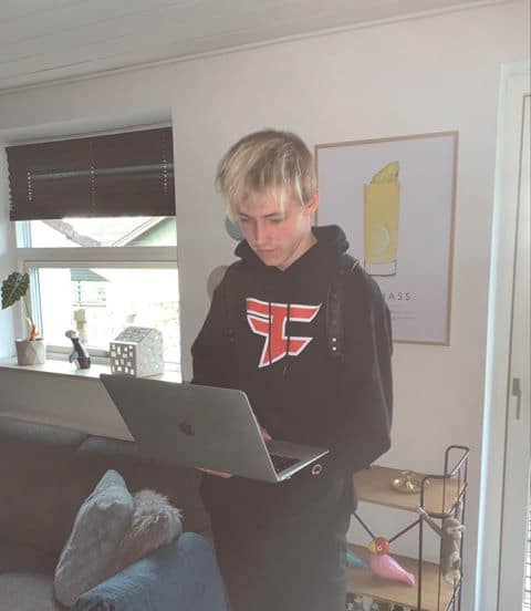 He was heartbroken and turned to music to give voice to his feelings ...