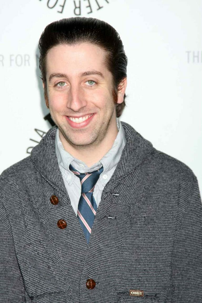 Simon Helberg - Bio, Age, Career, Movies and Facts - Betterauds.com