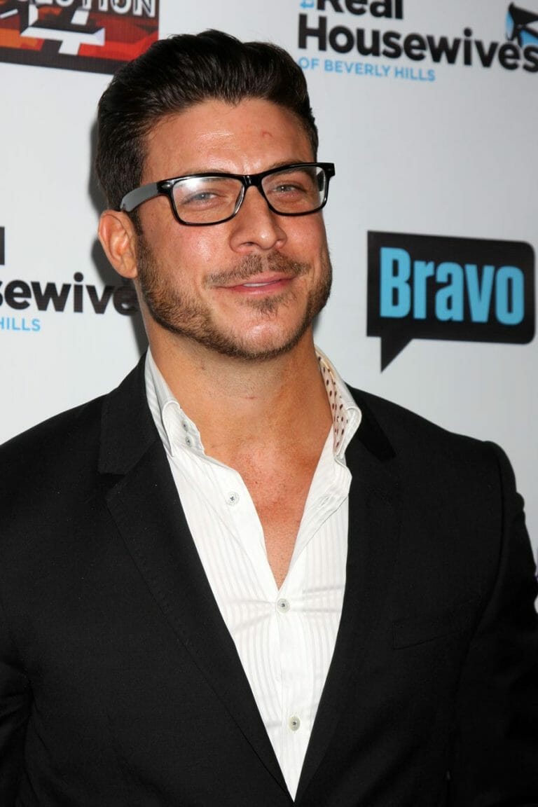 Famous celebrities with cancer zodiac sign 60 photos - Astrologytoyou.com